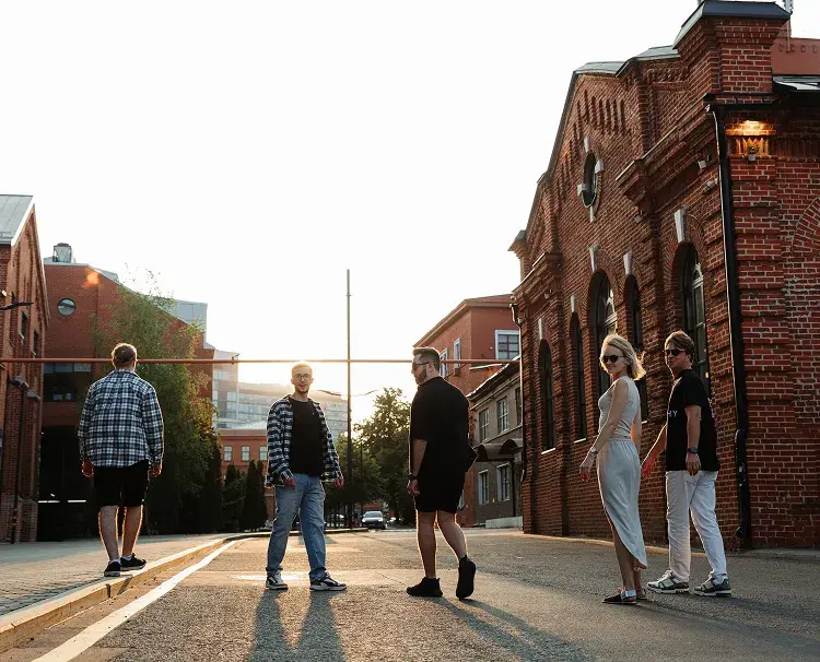 Vera Group - One Ecosystem. Infinite Real-Estate Insight.